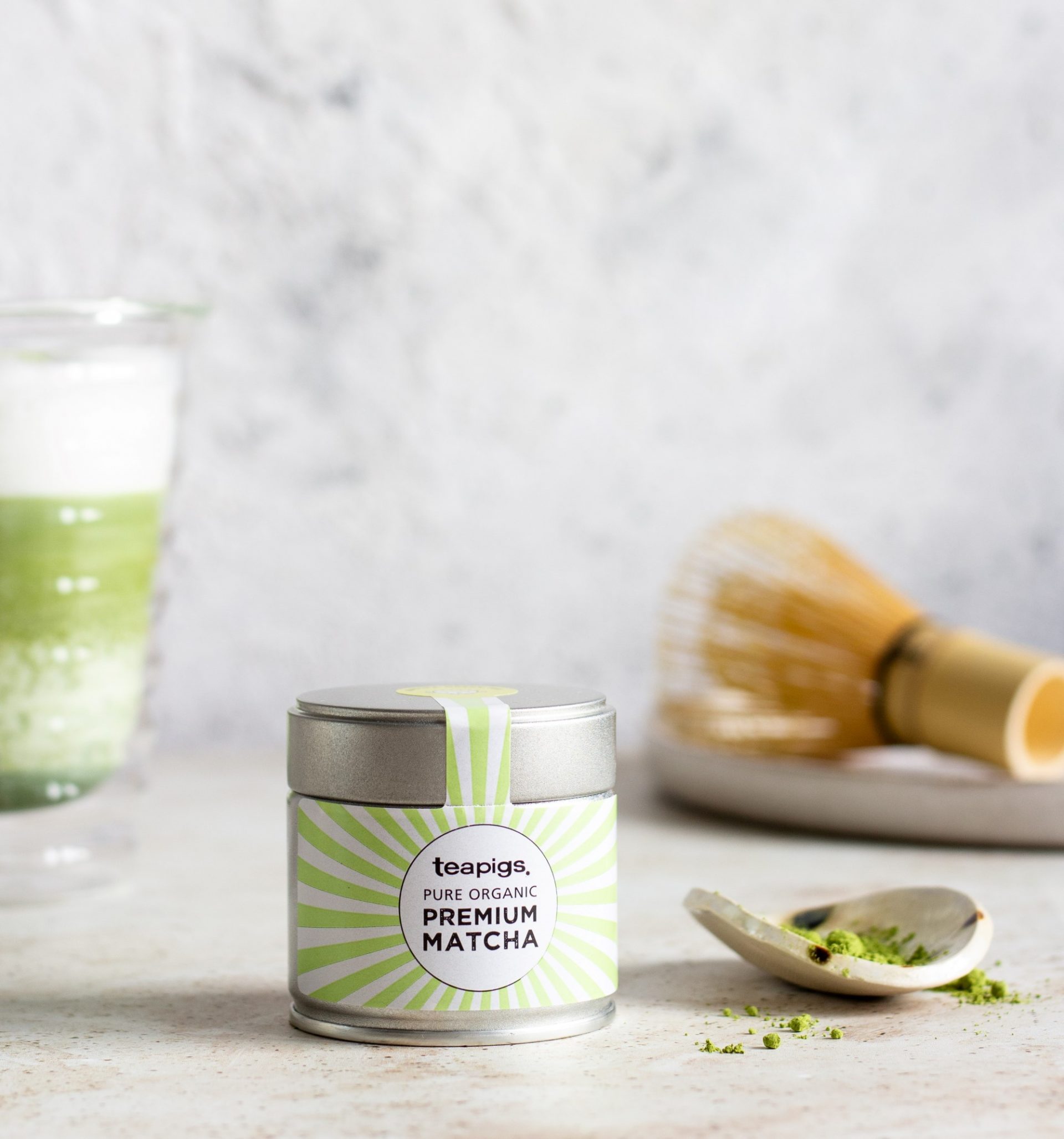 Matcha latte - przepis na matchę z mlekiem - Blog Coffeedesk.pl